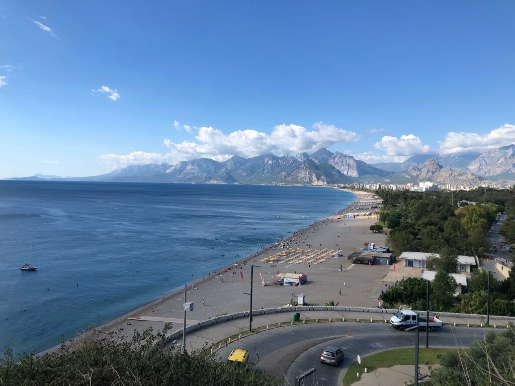 Kültür ve eğlence parkları Kedili Park & Seyir Alanı, Antalya, foto