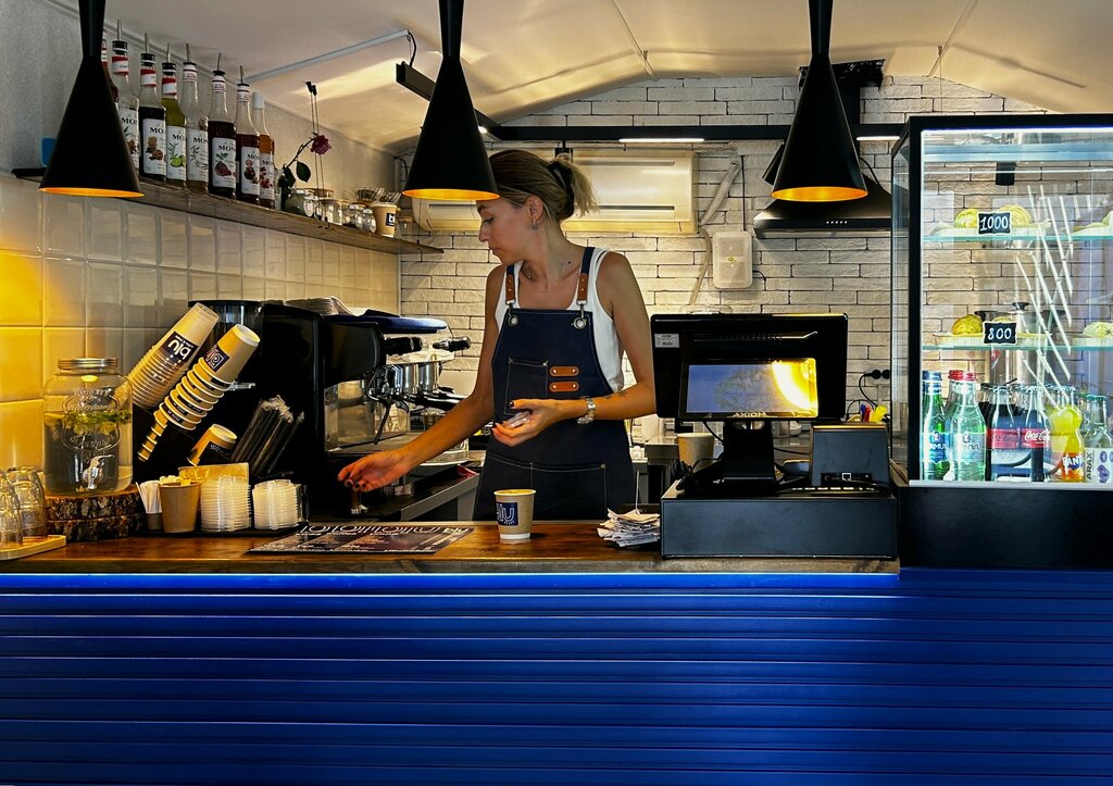 Kahve dükkanları Blu, Erivan, foto