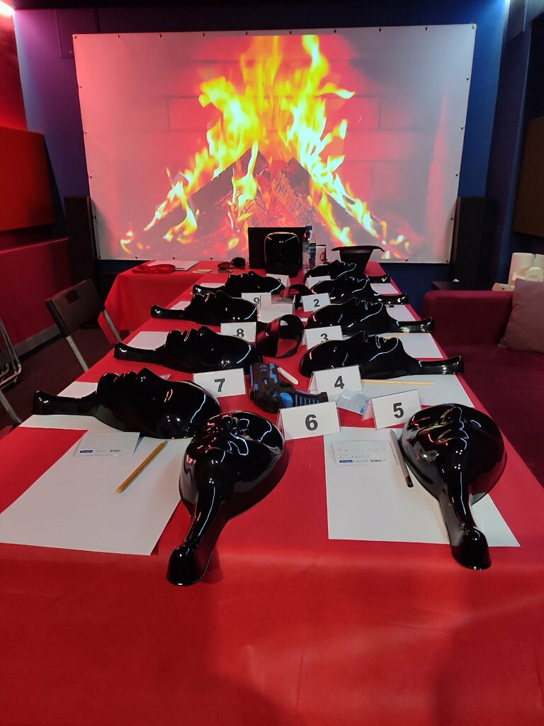 Masa oyunları ve zeka geliştirici oyunlar Reboot. Game Territory, Krasnoturyinsk, foto