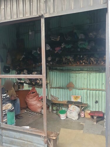 Moshe shoes maintenance, shoe store, Addis Ababa, Yeka, Kebele 48 ...