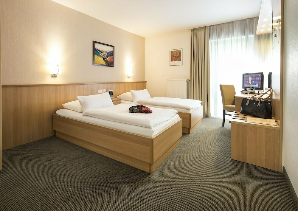 Otel Hotel Am Wald, Kuzey Ren‑Vestfalya, foto