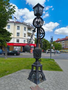 Часы (Brest, vulica Gogalia), park, sokak heykeli  Brest'ten