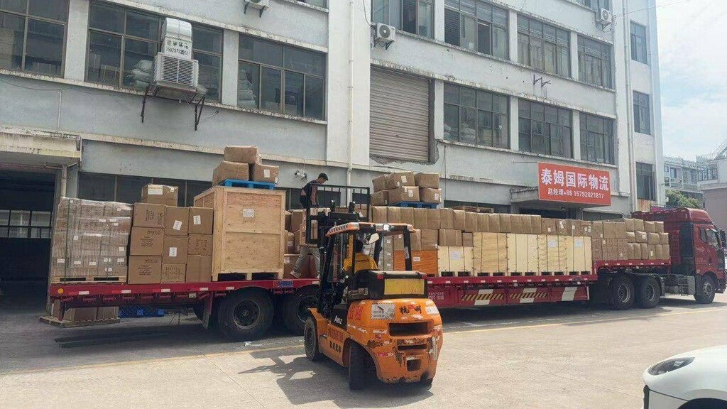 Lojistik firmaları Eurasia White Logistic, Moskova, foto