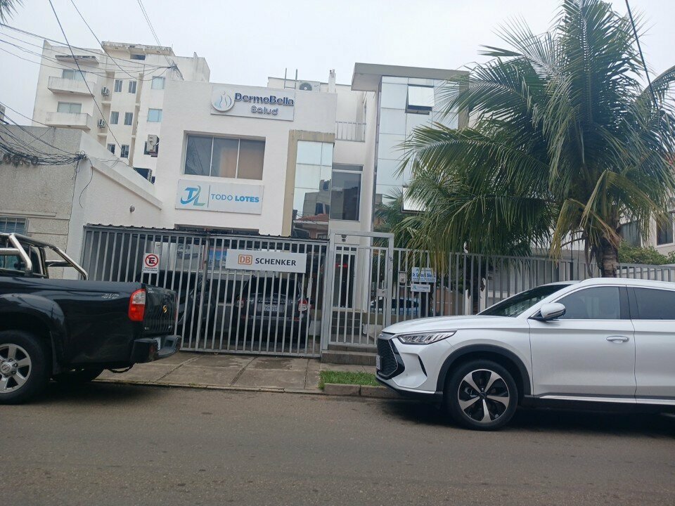 Lojistik firmaları Db Schenker Bolivia, Santa‑Krus, foto