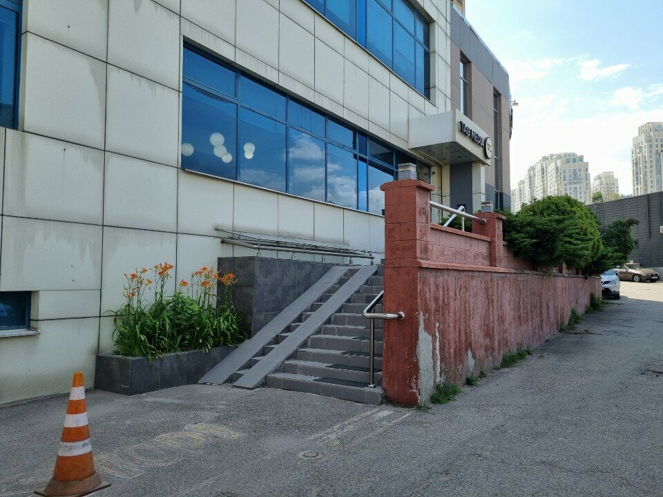 Gazete ve dergiler TaspaNews, Almatı, foto