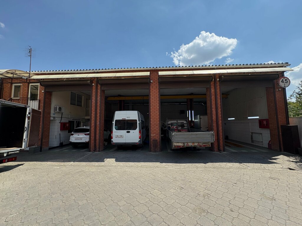 Otomobil servisi Газель-сервис, Şahty, foto