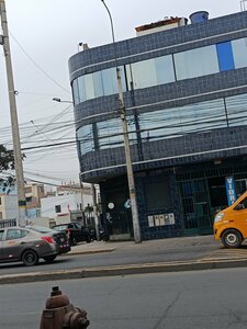 Fernández Bakery (Distrital San Luis, Avenida San Juan, 298), ekmek fırını  Lima'dan