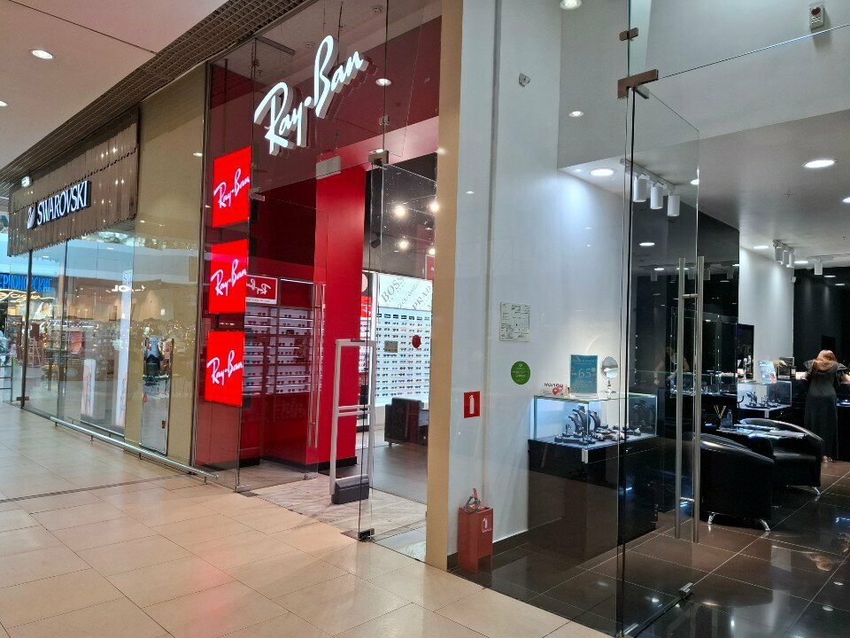 Optik Ray-Ban, Soçi, foto
