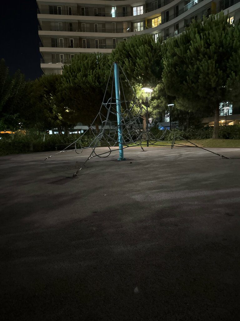 Kültür ve eğlence parkları Batışehir Çocuk Parkı 2, İstanbul, foto