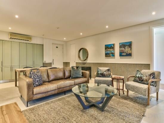 Otel Two Bedroom Apartment - Fully Furnished and Design, Capetown, foto
