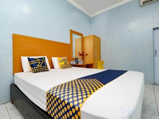 Otel Griya Sakura Syariah near Ums, , foto