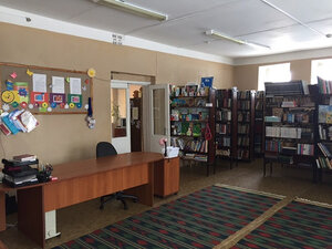 Плёсская детская библиотека (Lesnaya ulitsa No:26), kütüphaneler  Plios'tan