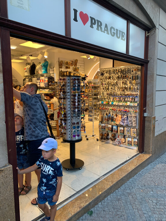 Giyim mağazası New Yorker, Prag, foto