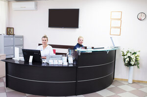Vash Doktor (улица Зои Жильцовой No:4), tıp merkezleri ve klinikler  Simferopol'dan (Akmescit'ten)