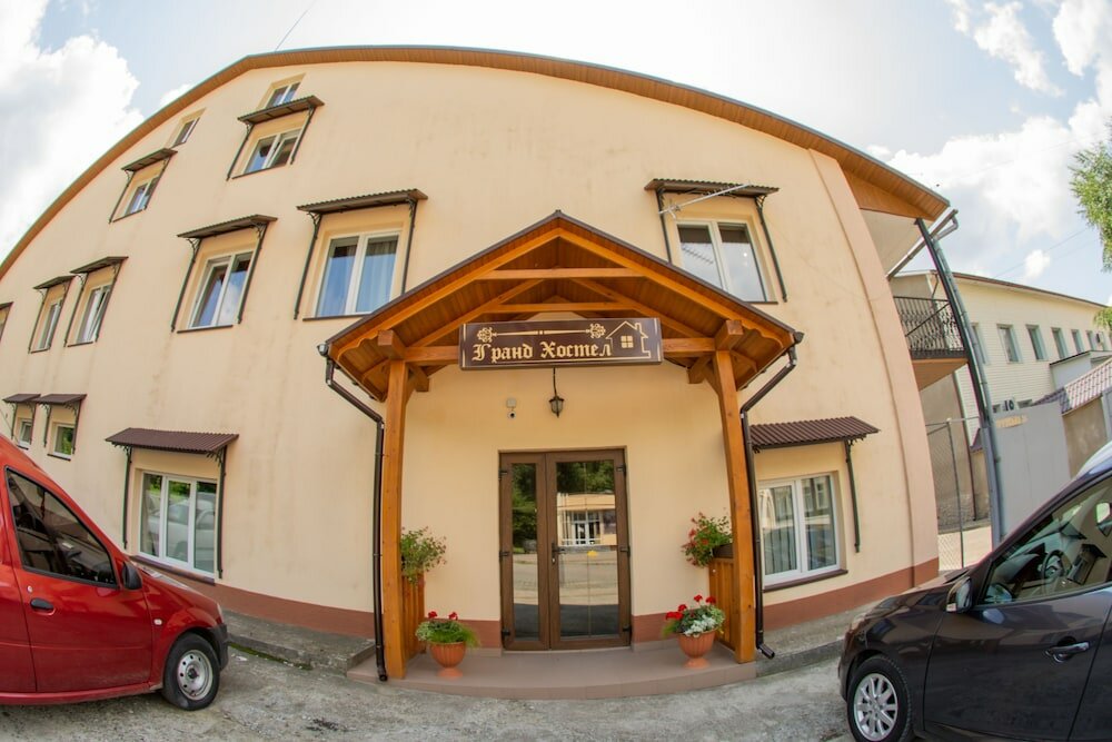 Pansiyonlar, hosteller Grand Hostel, Çernoviç, foto