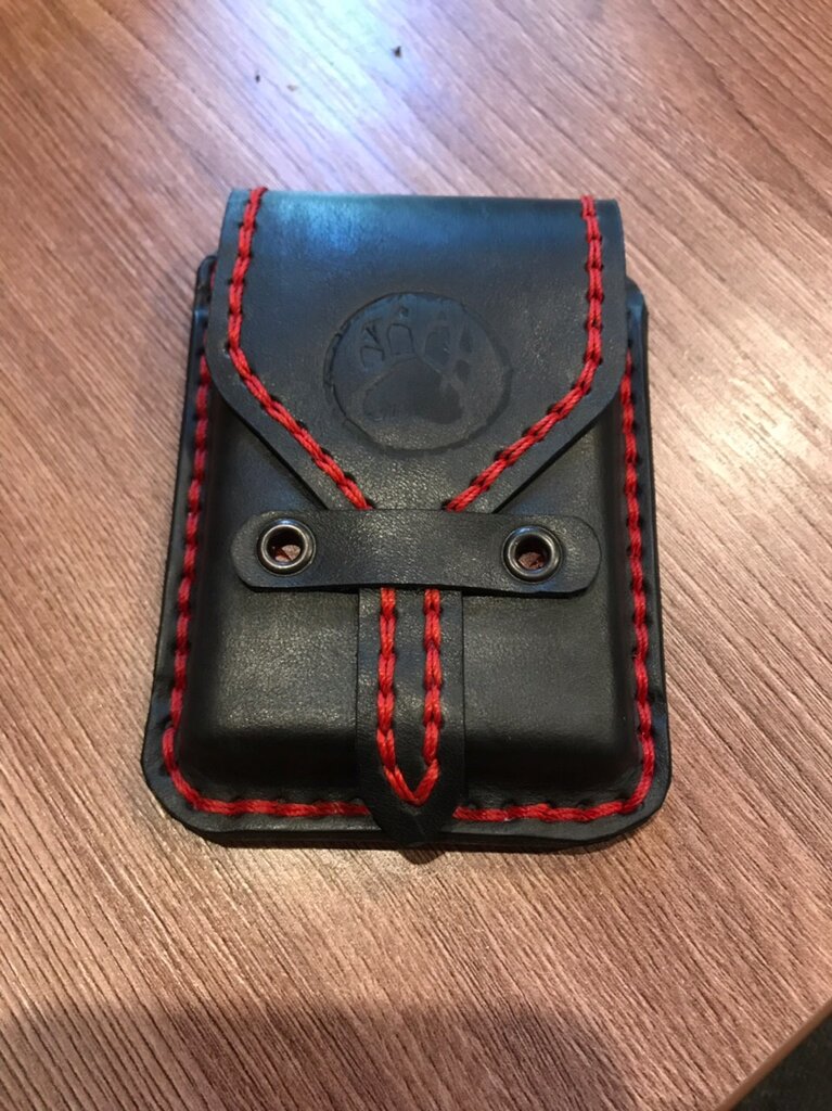 Teslimat noktası Tri barbosa, Saint‑Petersburg, foto