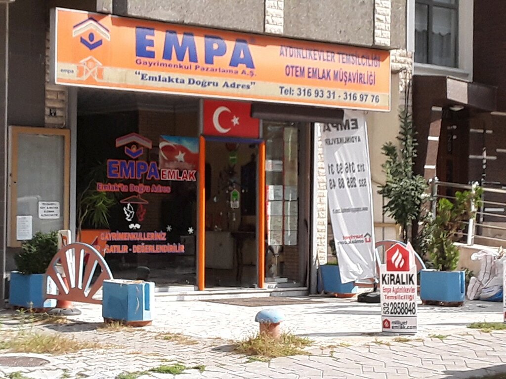 Emlak ofisi Empa Emlak, Ankara, foto