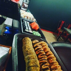 Maki King (No:46, mikrorayon Trudovaya, rabochiy posyolok Nekrasovskiy), suşi restoranı  Moskova ve Moskovskaya oblastından