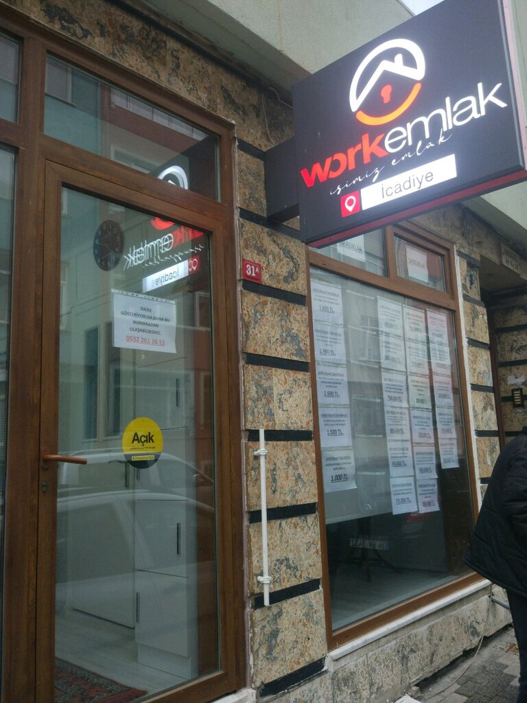 Emlak ofisi Work Emlak, İstanbul, foto