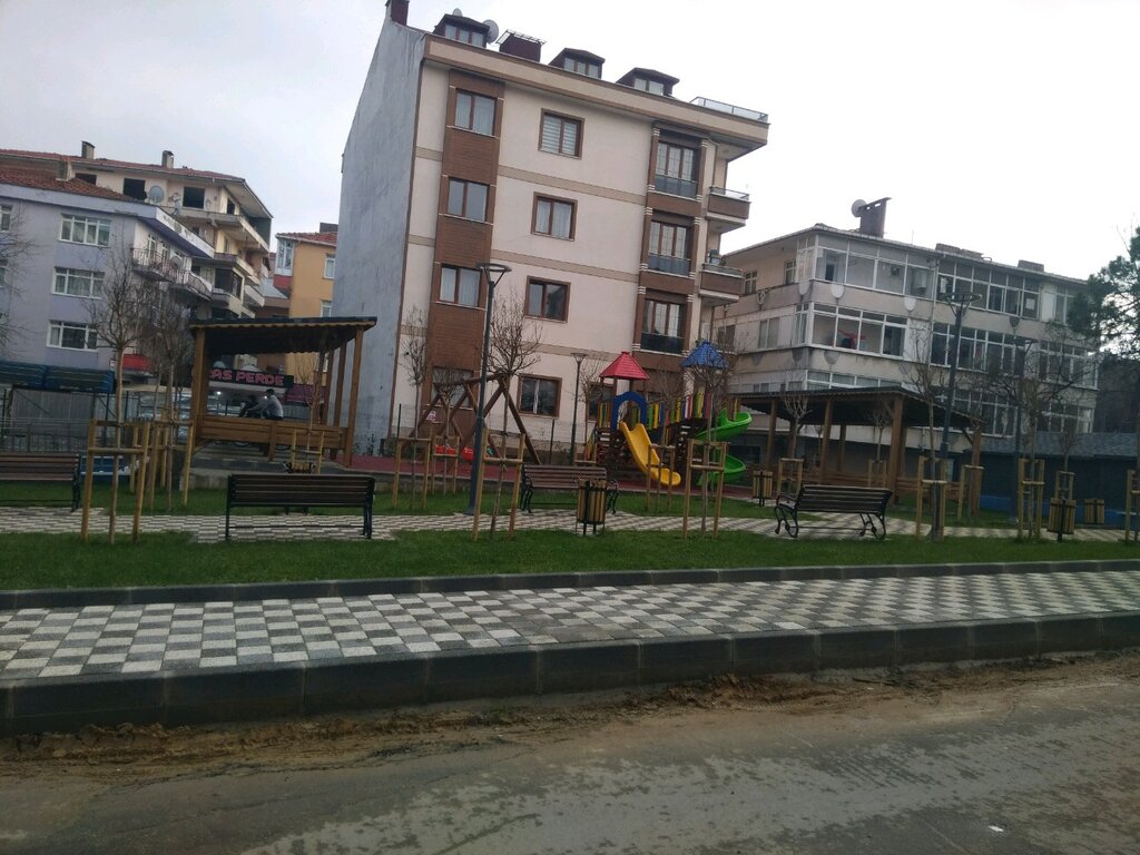 Kültür ve eğlence parkları Kardeş Şehir Belen Parkı, İstanbul, foto