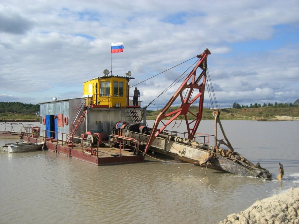Madencilik işletmeleri KaryerMysy, Sverdlovskaya oblastı, foto