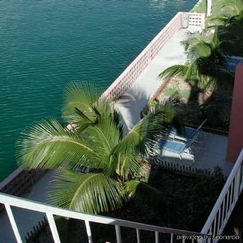 Otel Dundee Bay Villas, Freeport, foto