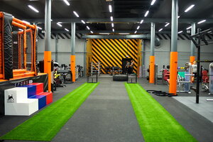 R2 Sport (Promyslovaya ulitsa No:1), fitness kulüpleri  Novy Urengoy'dan