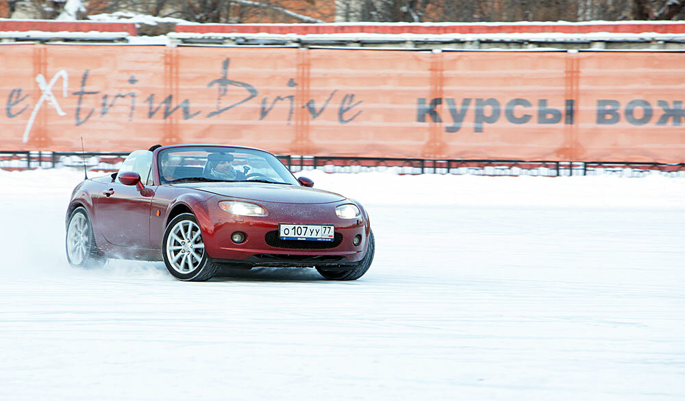 Uzmanlık eğitimi ExtrimDrive Autodrom, Dzerjinski, foto