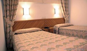 Palmanova Suites by Trh (Islas Baleares, Calle Martín Ros García, 15), otel  Balear Adaları'ndan
