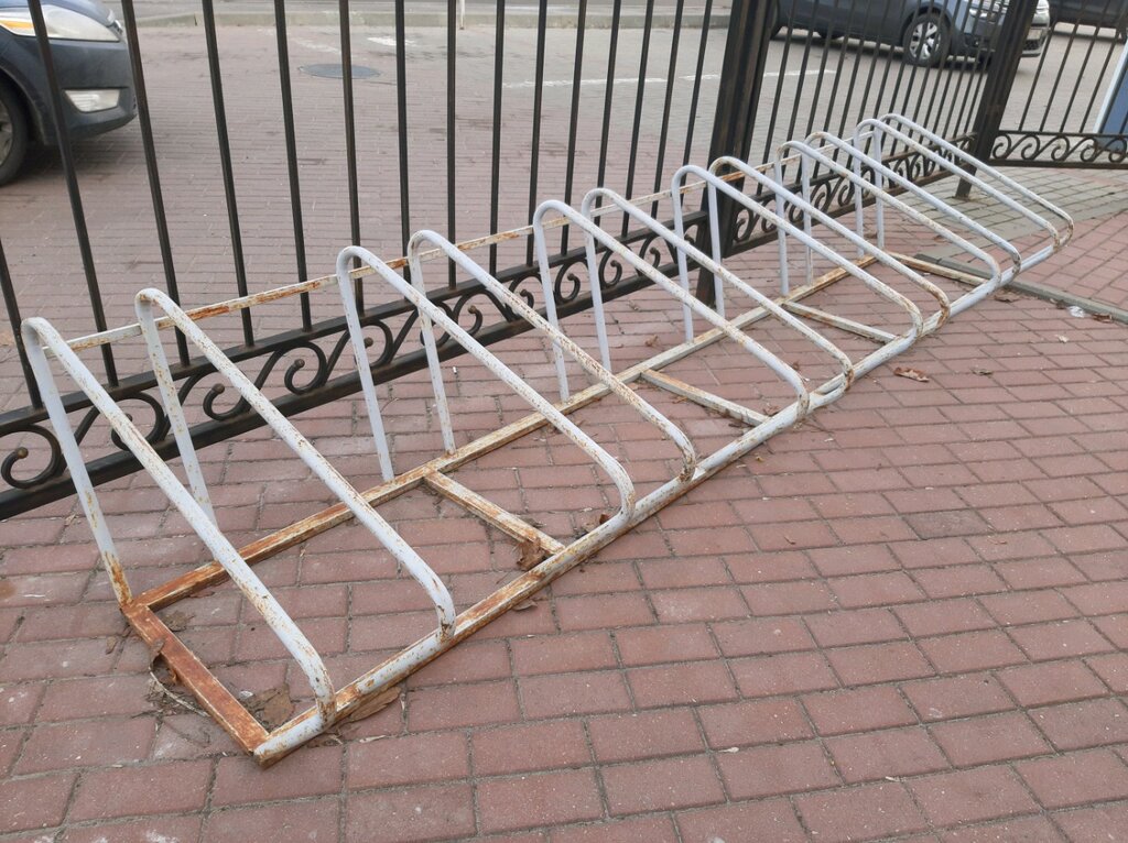 Bisiklet park yerleri Велопарковка, Gomel, foto