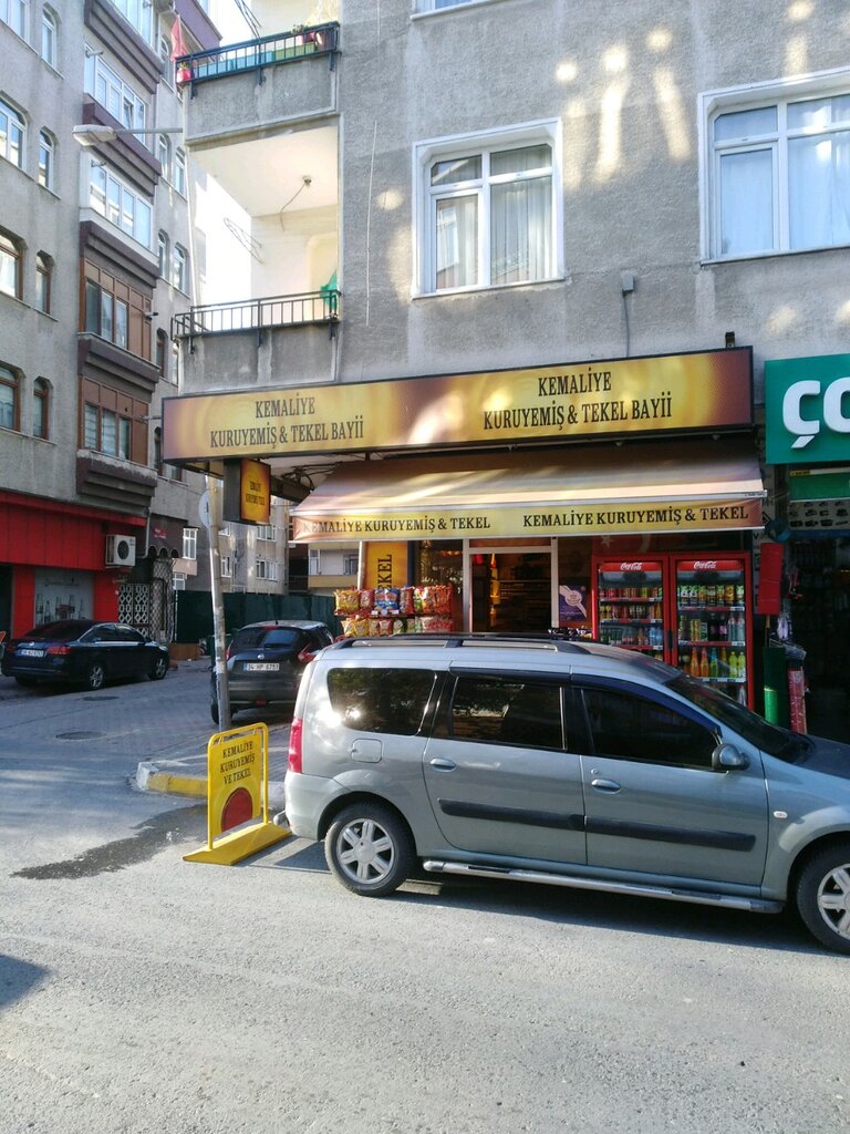 Alkollü içecekler Kemaliye Tekel, İstanbul, foto