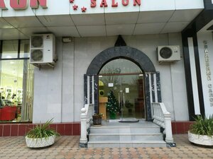 Manzuraxon. Beauty salon (Zarqaynar Street No:2, Tashkent), güzellik salonu  Taşkent'ten
