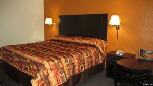 Lufkin Inn (North Carolina, Hoke County, Timberland), otel  Lufkin'den