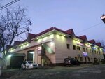 Mega Car Wash (Andizhan, Mashhur 4-tor ko'chasi), oto yıkama  Andican'dan