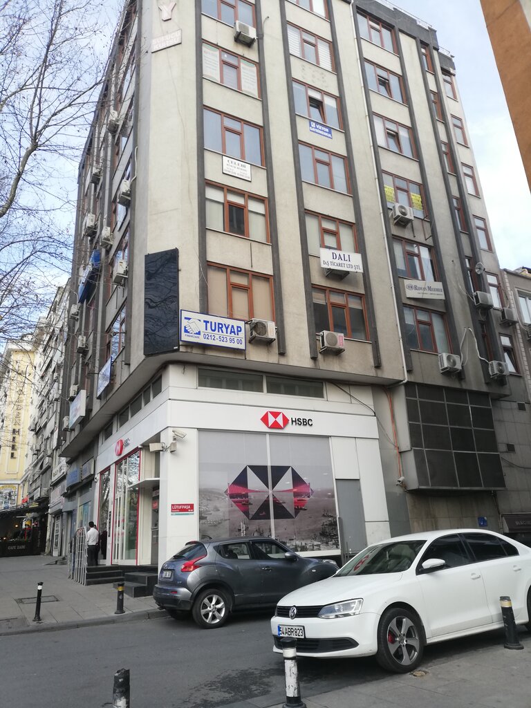 Ticari gayrimenkul alım satımı Villa Gayrimenkul, İstanbul, foto
