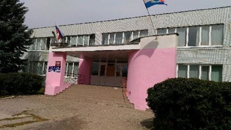 Ortaokul Средняя общеобразовательная школа, Samarskaya oblastı, foto