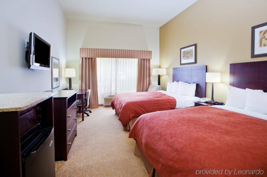 Otel Comfort Inn & Suites, Georgia Eyaleti, foto