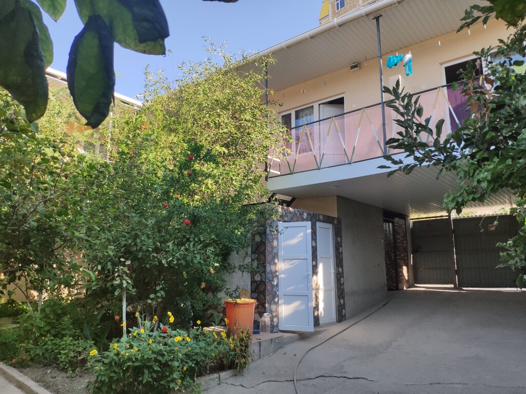 Konuk evi Guest House on Zhukovskogho 47a, Kırım Cumhuriyeti, foto