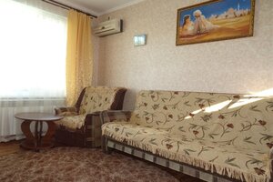 Fresh (улица Леси Украинки No:7/11), otel  Yevpatorya'dan