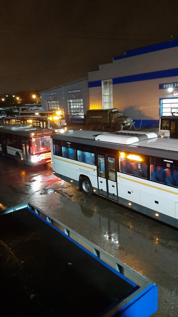 Otopark ve tamirhaneler Межмуниципальное автотранспортное предприятие № 7, İstra, foto