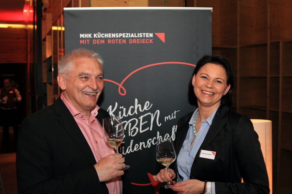 Mobilya mağazaları Hasler Einrichtungsstudio GmbH, Steiermark, foto