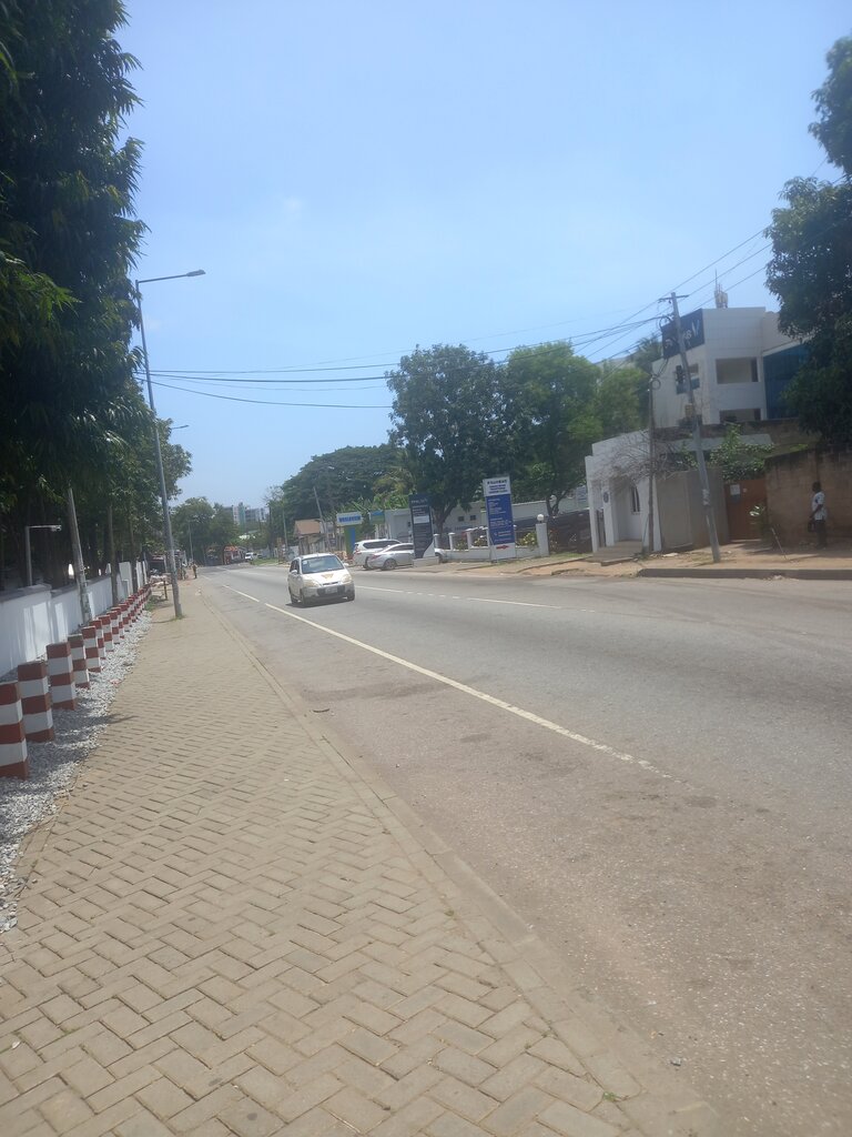 Tıp merkezleri ve klinikler Synlab, Akra, foto