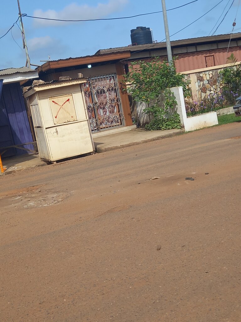 Kuaförler His & Her's Barbershop And Salon, Dünya, foto