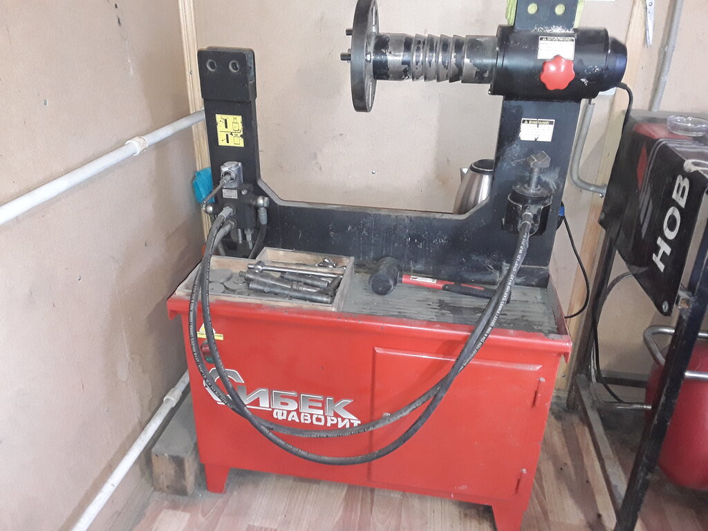 Oto lastik tamiri Shinomontazh, Tolyatti (Togliatti), foto