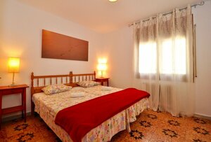 Villa Natalia C101 (Comunidad Autònoma de Cataluña, Girona, Calle Dublín, 16), otel  Katalonya'dan
