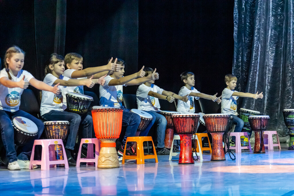 Müzik okulları ve konservatuarlar Mir barabanov, Krasnogorsk, foto