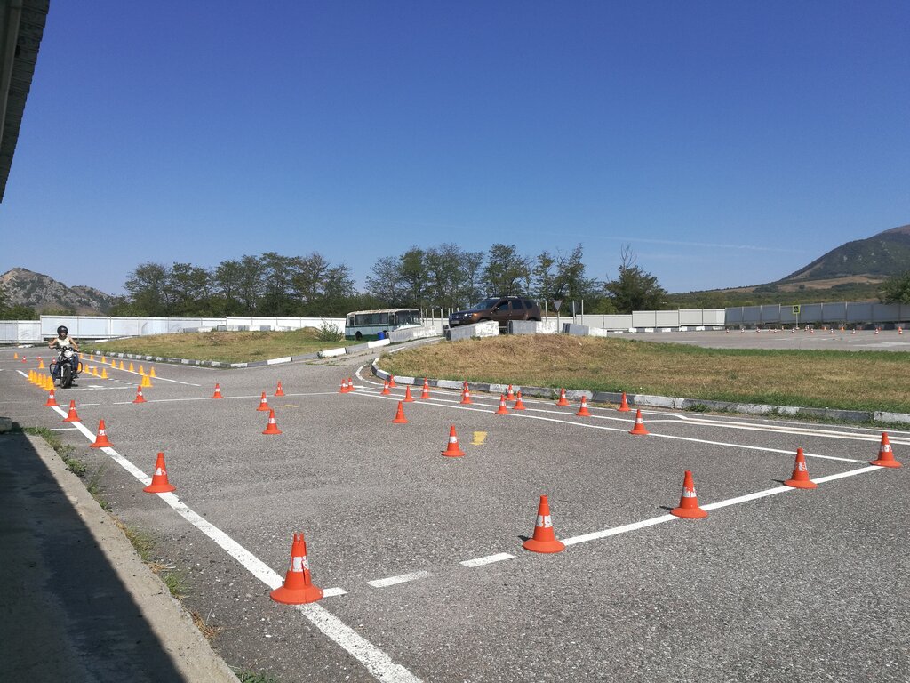 Ehliyet sınav alanı Автодром Профи, Stavropolski krayı, foto