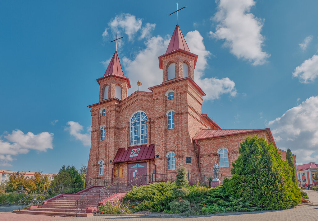 Katolik kiliseleri Костёл Сердца Иисуса, Liahoviçi, foto
