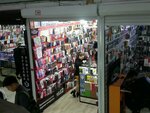 Boutique of accessories for mobile phones (Zhibek Zholy Avenue No:111), cep telefonu aksesuarları  Almatı'dan