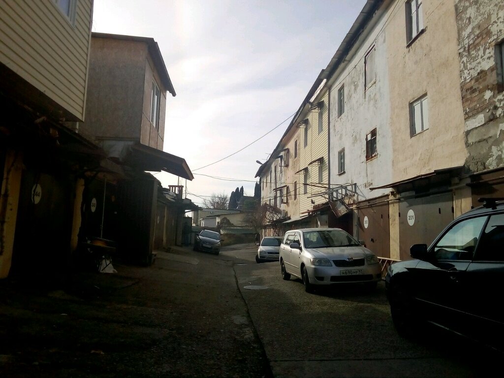 Garajlar ГК № 27, Soçi, foto